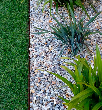 Formboss Steel Garden Edging for beautiful gardens